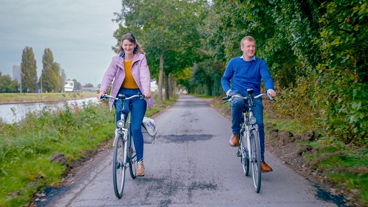 'Boer zkt Vrouw': Maak kennis met vlasboer Bert - Newsmonkey